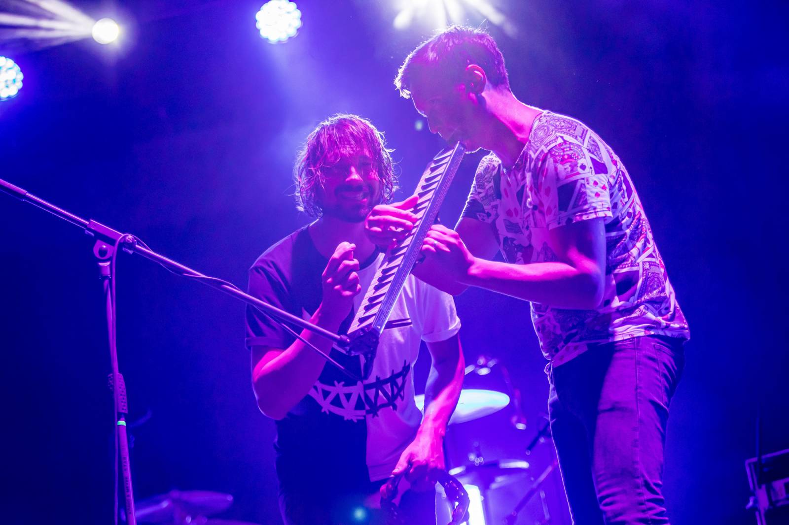 Chinaski v Kutné Hoře neplýtvali slovy, předskakovala jim Martyho Banda ...