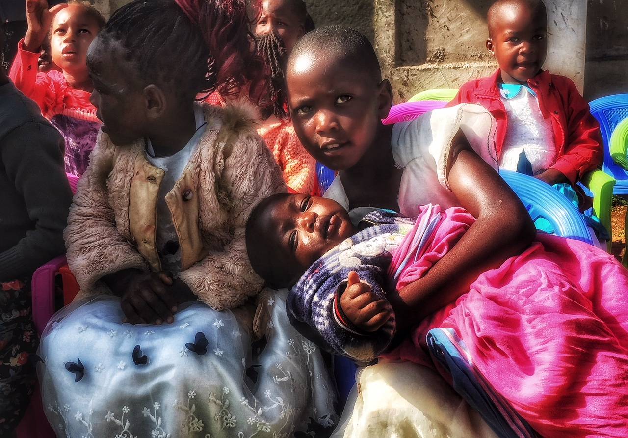 ROCKBLOG: Honza Homola z Wohnoutů v Keni - Víte, jak se točí klip v ...