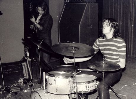 SMRT SI ŘÍKÁ ROCK'N'ROLL: Vlado Čech (148.) | iREPORT – music&style ...